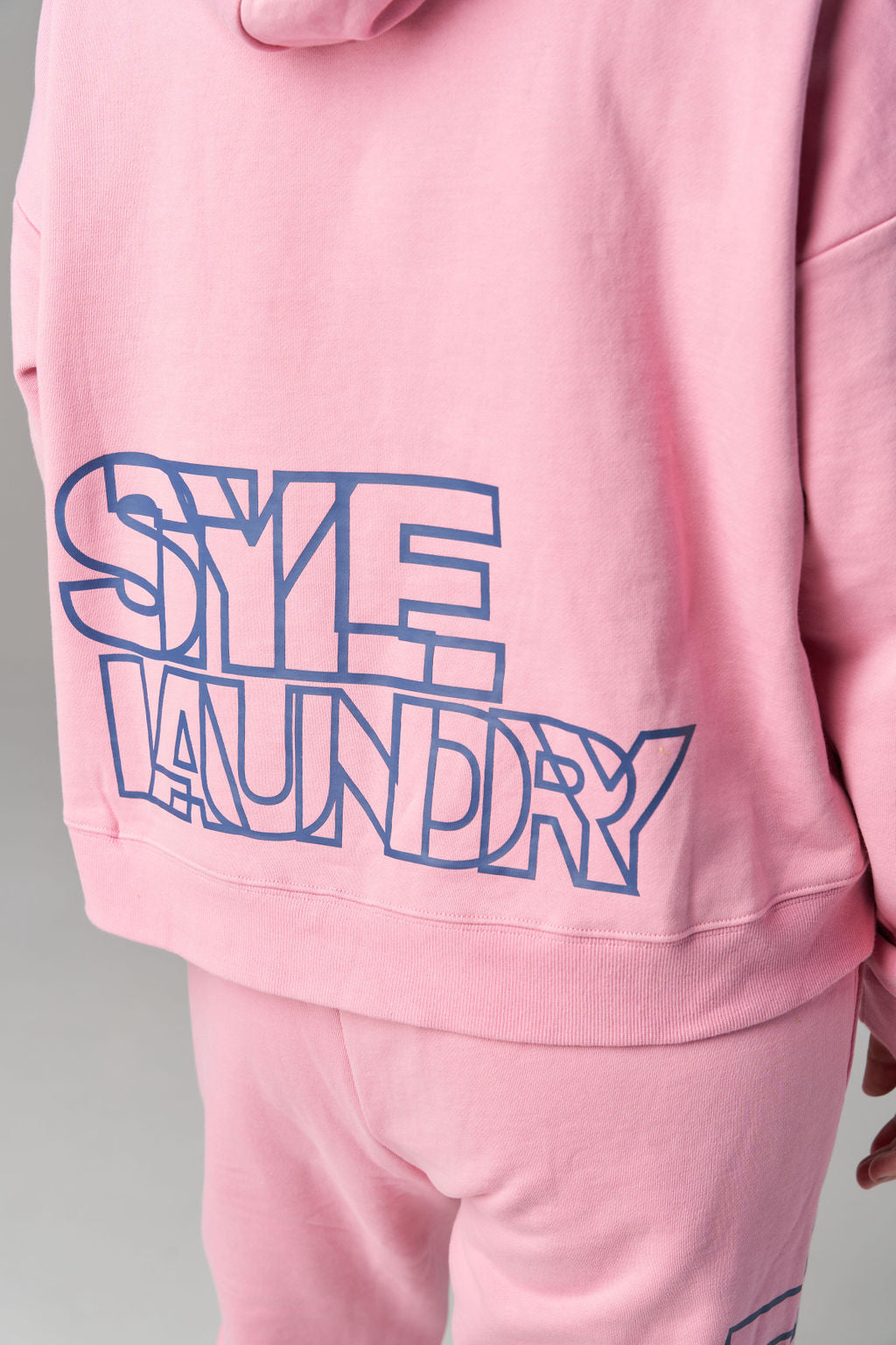 S T Y L E L A U N D R Y – S T Y L E L A U N D R Y